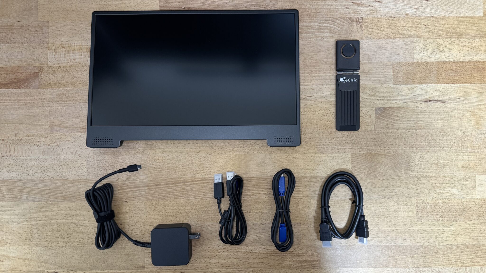 モバイルモニターからPD充電も可能！？オールラウンドのモバイルモニター【GeChic：M152H レビュー】｜クリエイターガジェット系レビューブログ| iketchbook【イケッチブック】